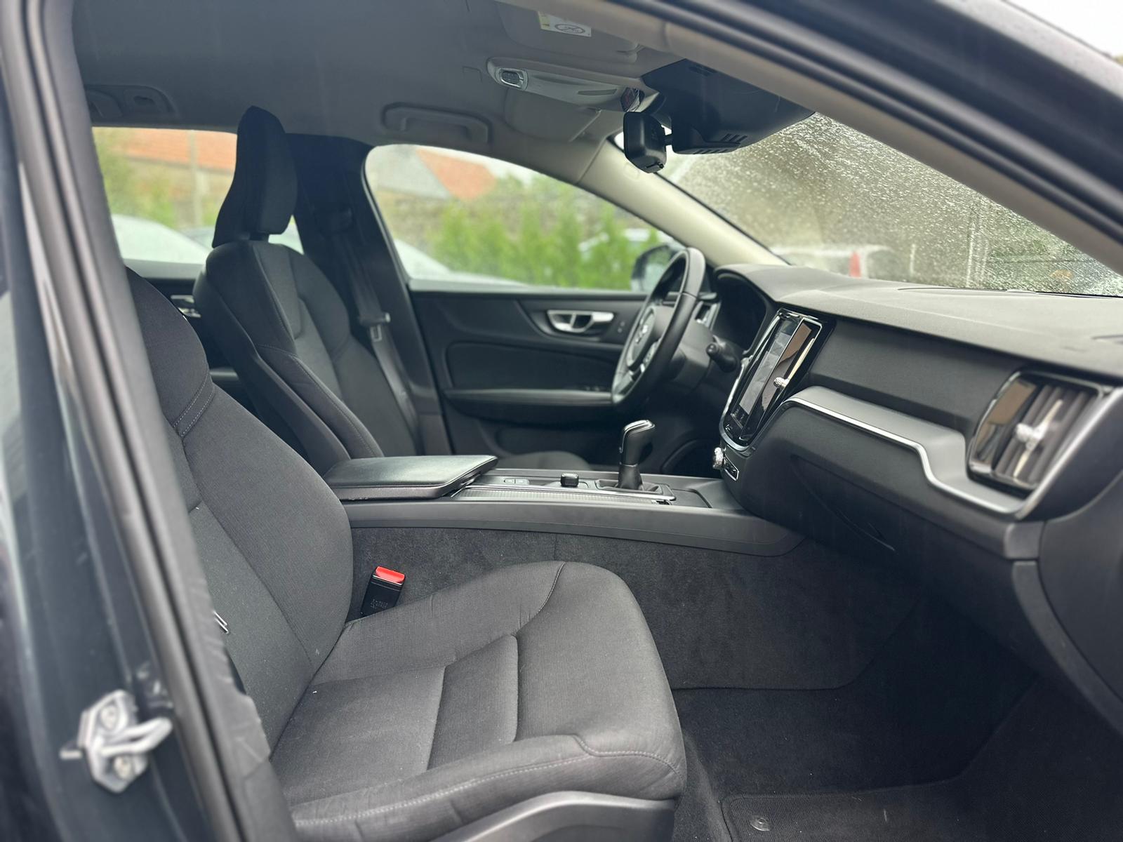 VOLVO V60 D3 150CH AdBlue Business - NLJ Automobiles - Spécialiste des ...